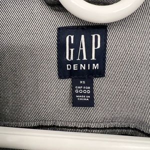 GAP | Jackets & Coats | Gap Icon Denim Jacket In Dark Wash | Poshmark